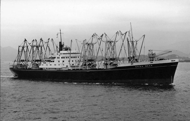 S/S CHINA BEAR and S/S PHILIPPINE BEAR – Radio Officers